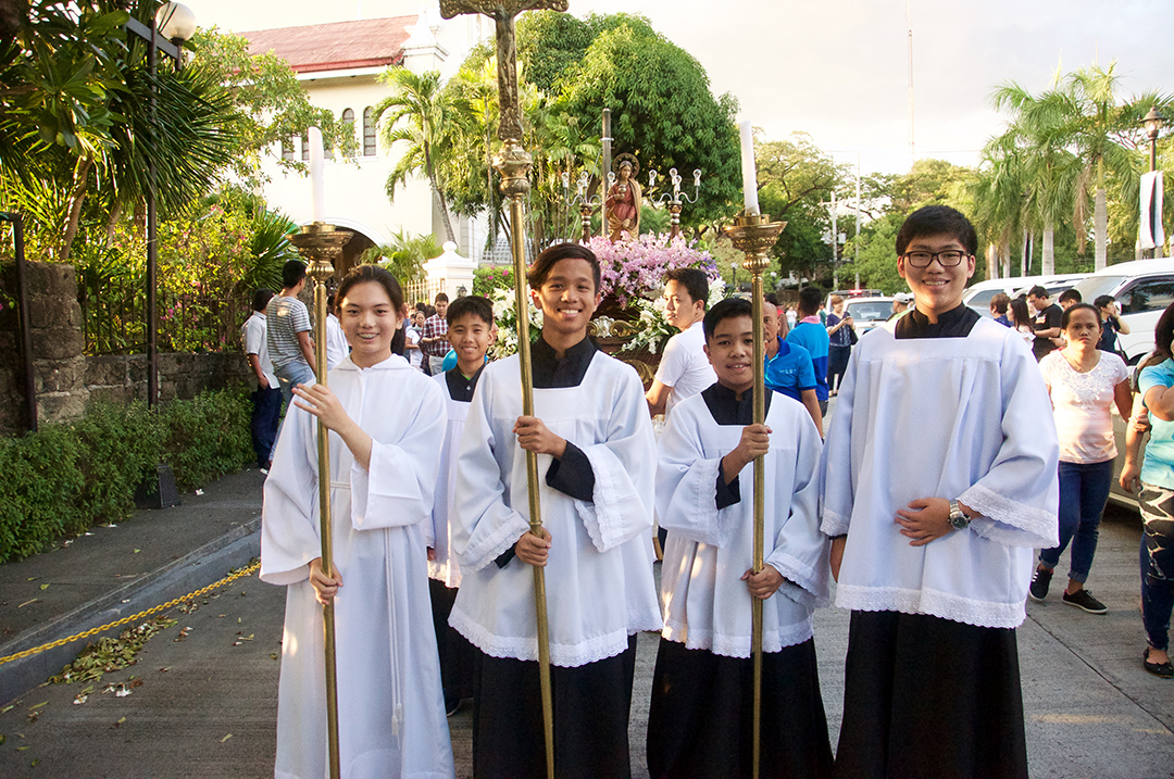 Good Friday Santo Entierro Procession – Santuario de San Antonio Parish